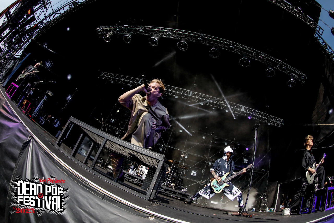 新曲「NEW DAWN」を初披露したcoldrain。「今年は自分達に試練を与え、チャレンジ精神で行こうと思う」 | DEAD POP ...