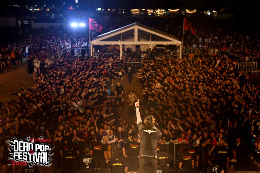 DEAD POP FESTiVAL REPORT | DEAD POP FESTiVAL REPORT